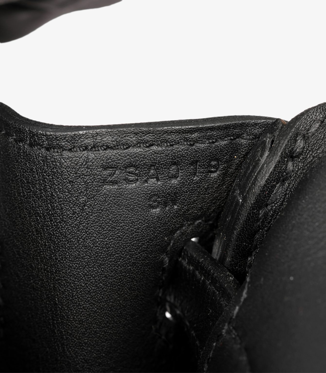 Hermès Date Stamps Guide: Decode every blind stamp (1945–2026) - LA FORMA